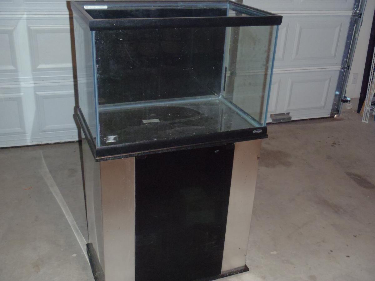 Oceanic 47 Gallon Aquarium and Equipment - Hardware - Austin Reef Club